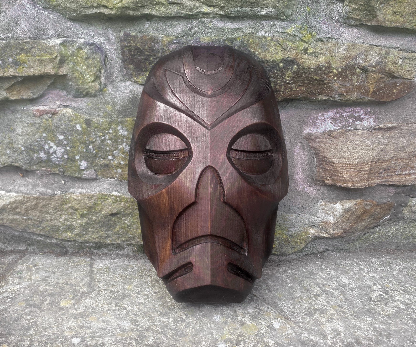 Skyrim Dragon Priest Wooden Mask – 2 Sizes & Finishes Available – Mad ...